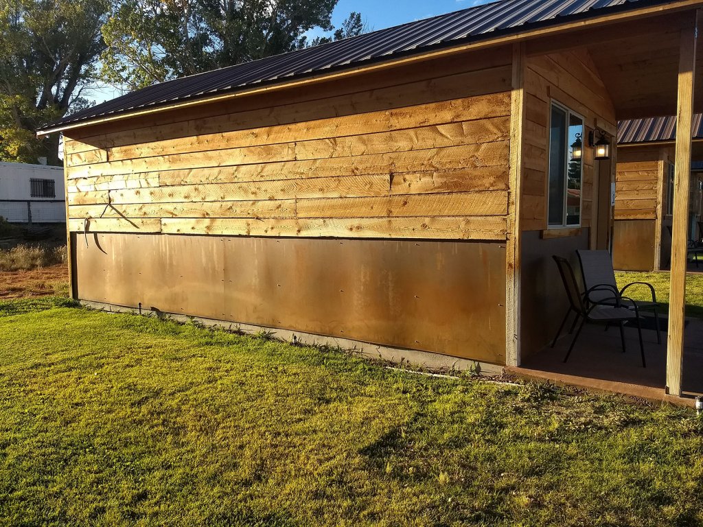 Discover 5 Best Ways to Incorporate Solar Heater for Shed - EatHappyProject