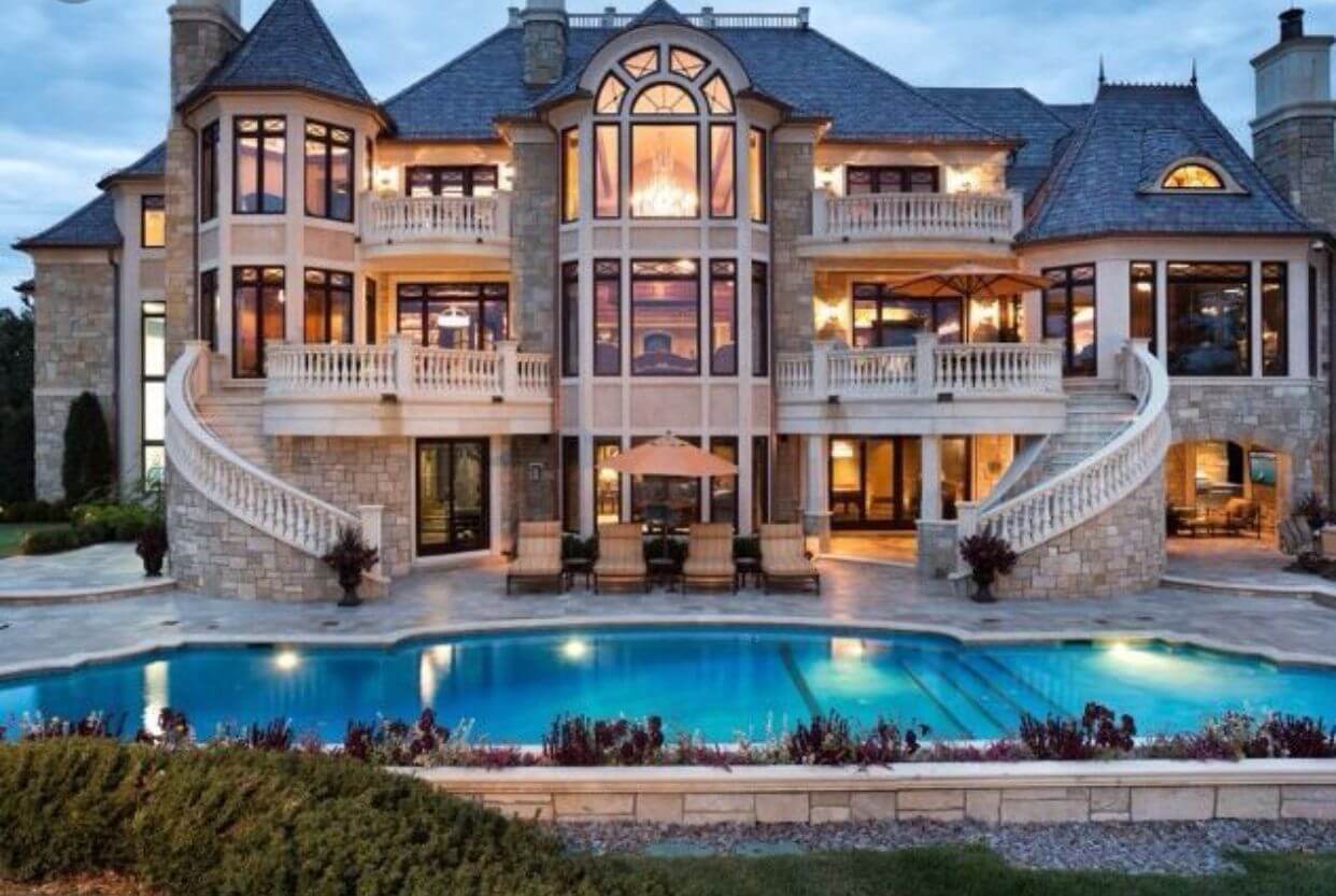 How Much is Lamelo Ball worth - EatHappyProject